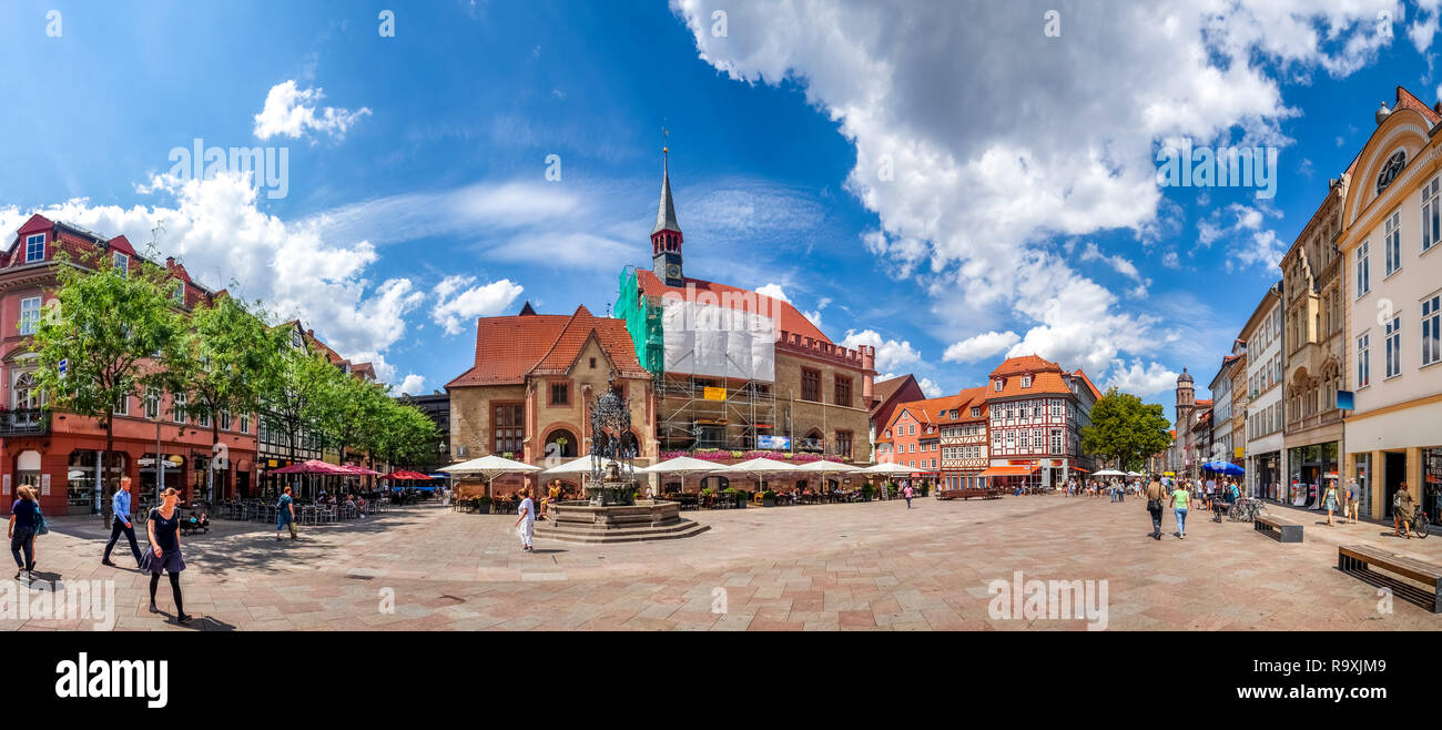 Gottingen market square hi-res stock photography and images - Alamy