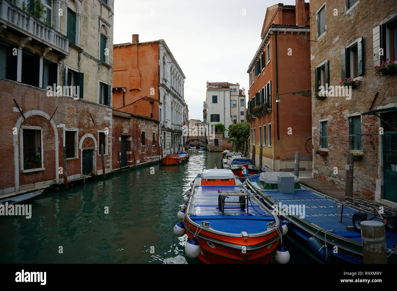 Venice water-traffic corridor Stock Photo - Alamy