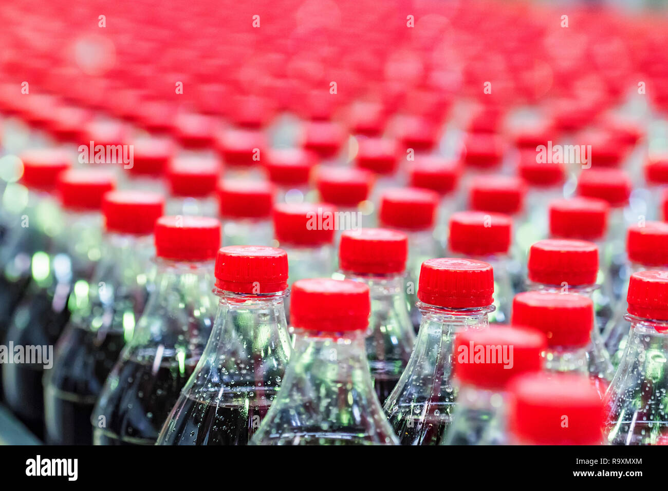 Soft drink production line hi-res stock photography and images - Alamy
