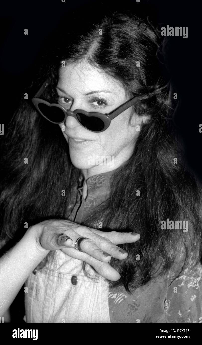 Gilda radner hi-res stock photography and images - Alamy