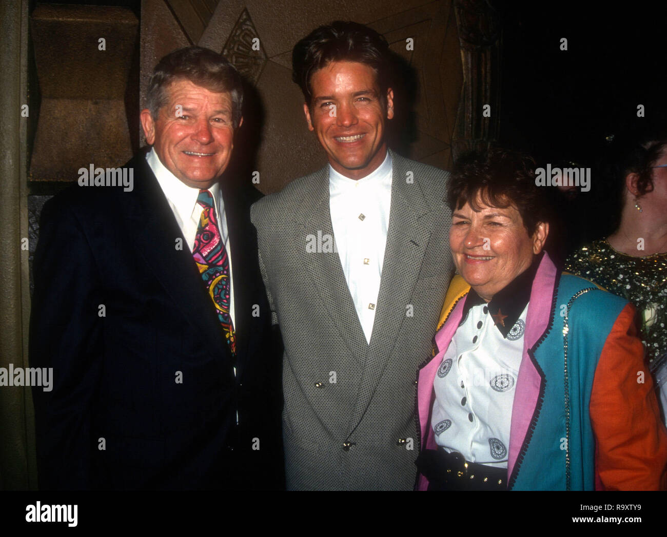 The young and the restless 1993 hi-res stock photography and images - Alamy