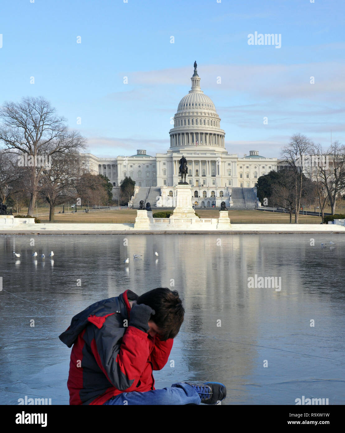 Frozen architecture hi-res stock photography and images - Alamy