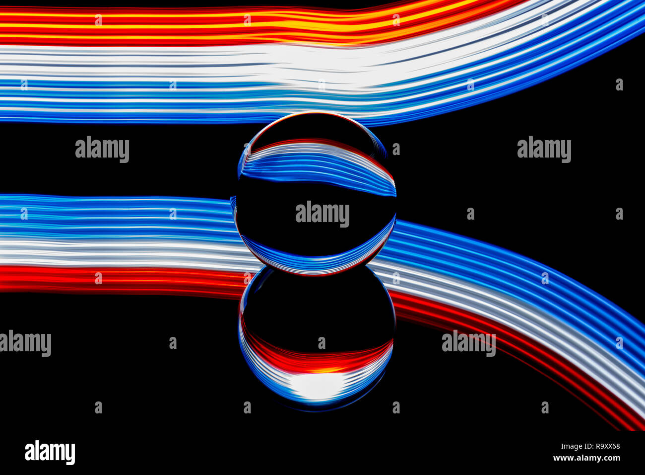 Light painting with a lens ball / crystal ball / glass ball / sphere ...