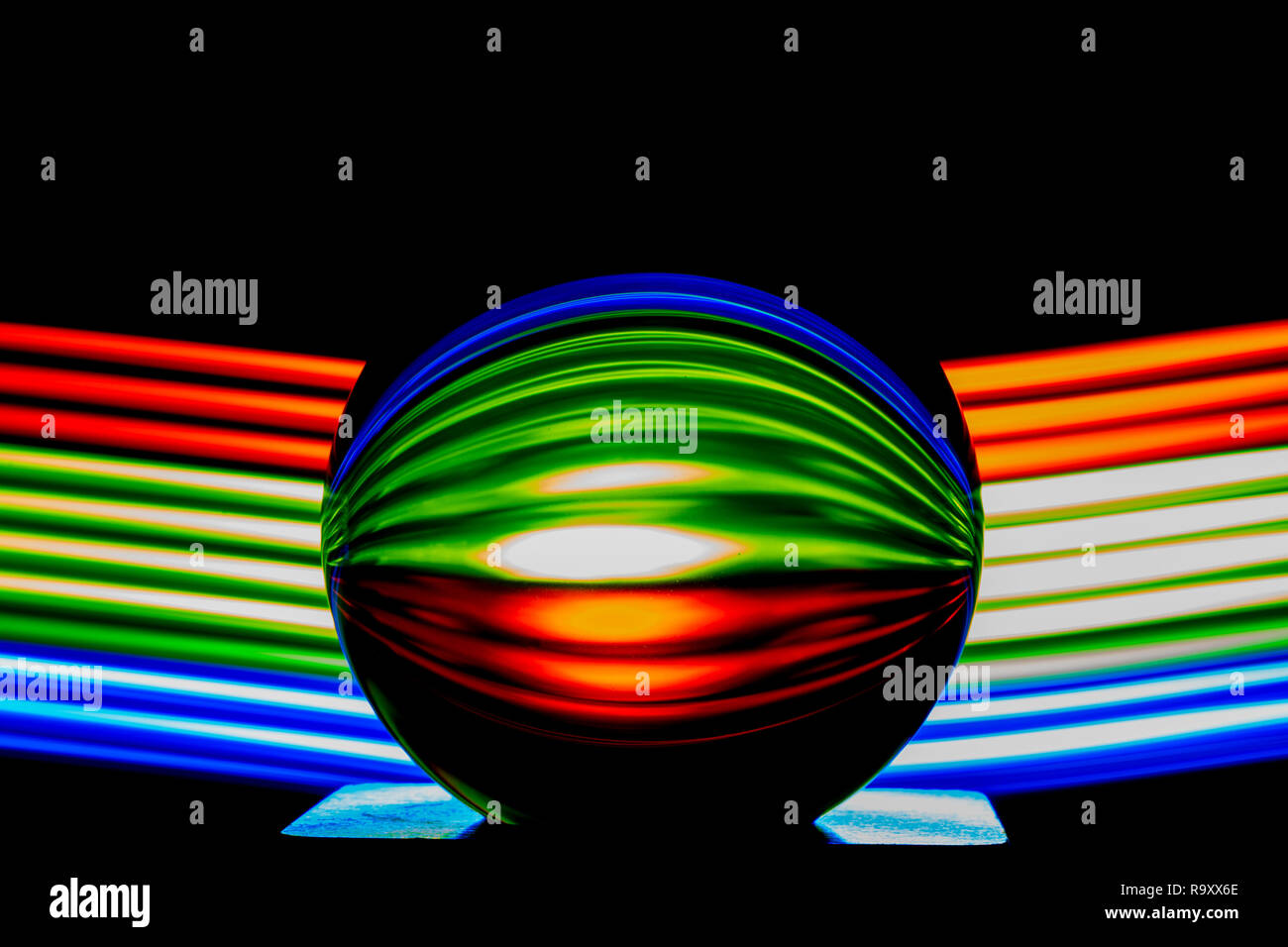 Light painting with a lens ball / crystal ball / glass ball / sphere ...