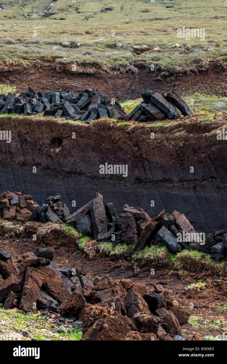Peat cutting stack hi-res stock photography and images - Alamy