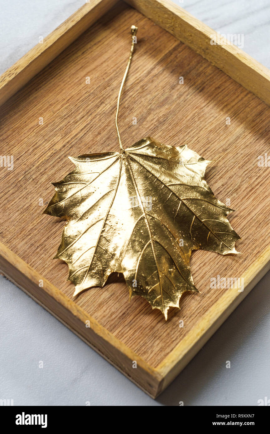 Laurel leaf box hi-res stock photography and images - Alamy
