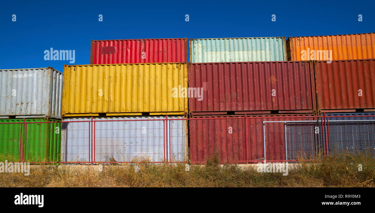 Row blue metal shipping containers hi-res stock photography and images ...