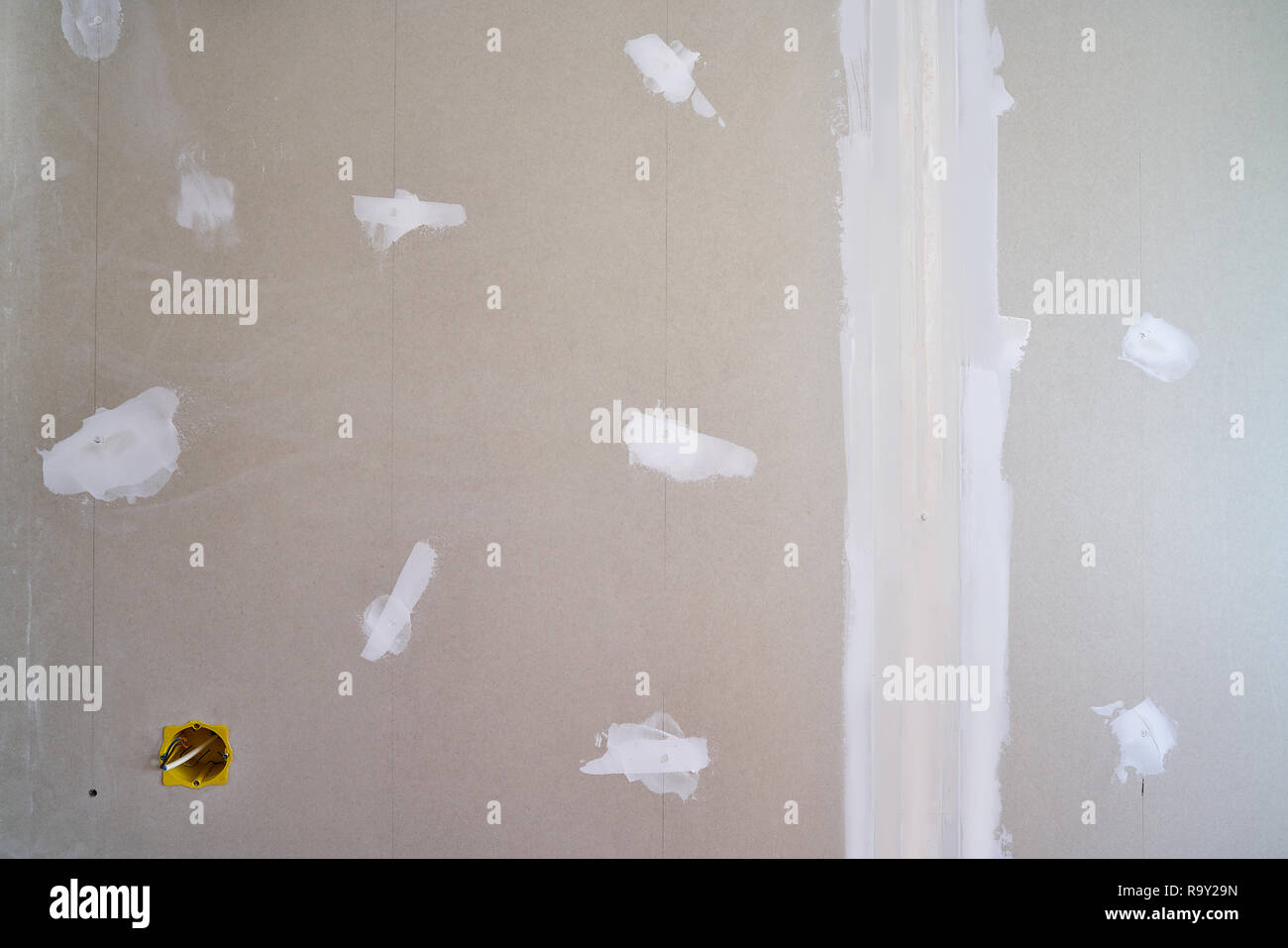 laminated plasterboard join tape plastering DIY detail Stock Photo - Alamy