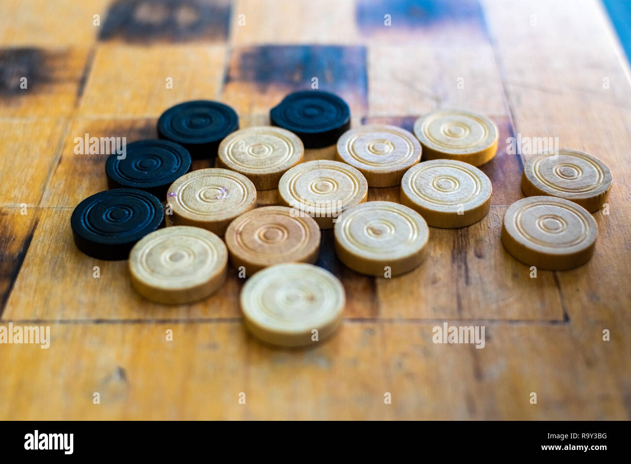 Checkers game pieces hi-res stock photography and images - Alamy