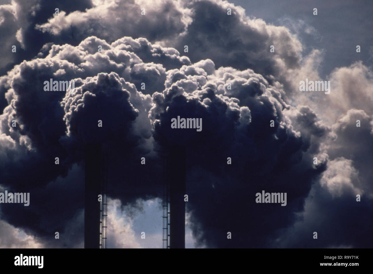Smokestacks e hi-res stock photography and images - Alamy