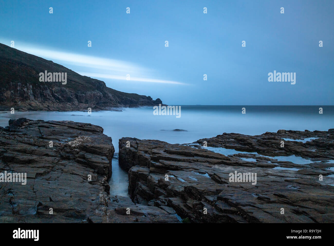 Rinsey cove cornwall hi-res stock photography and images - Alamy