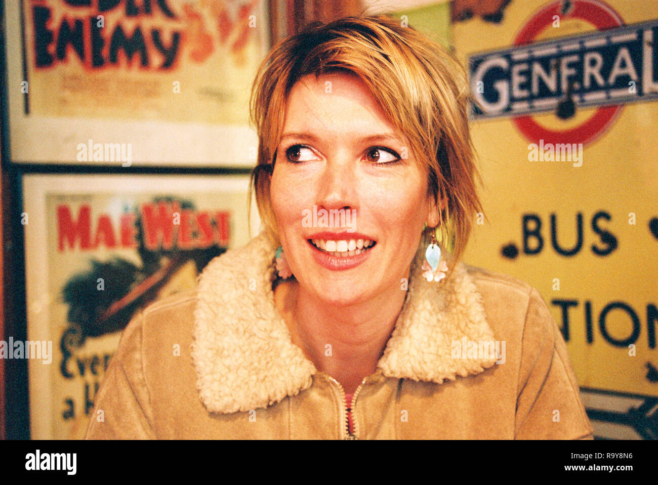 Julie Stacey's Instagram, Twitter & Facebook on IDCrawl