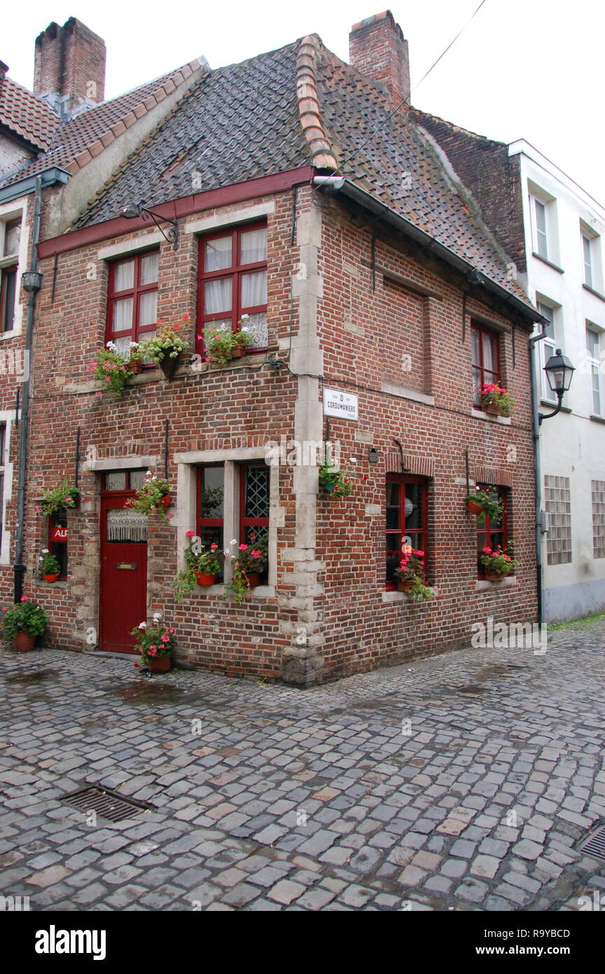 Typical flemish housing hi-res stock photography and images - Alamy