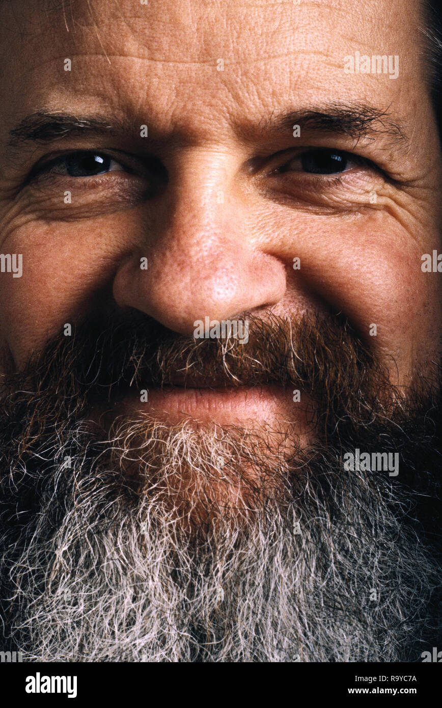 White thick beard hi-res stock photography and images - Alamy