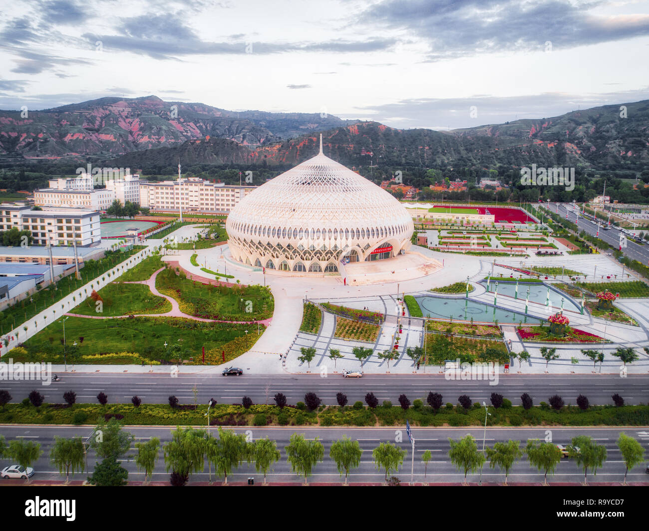 Linxia grand theater hi-res stock photography and images - Alamy