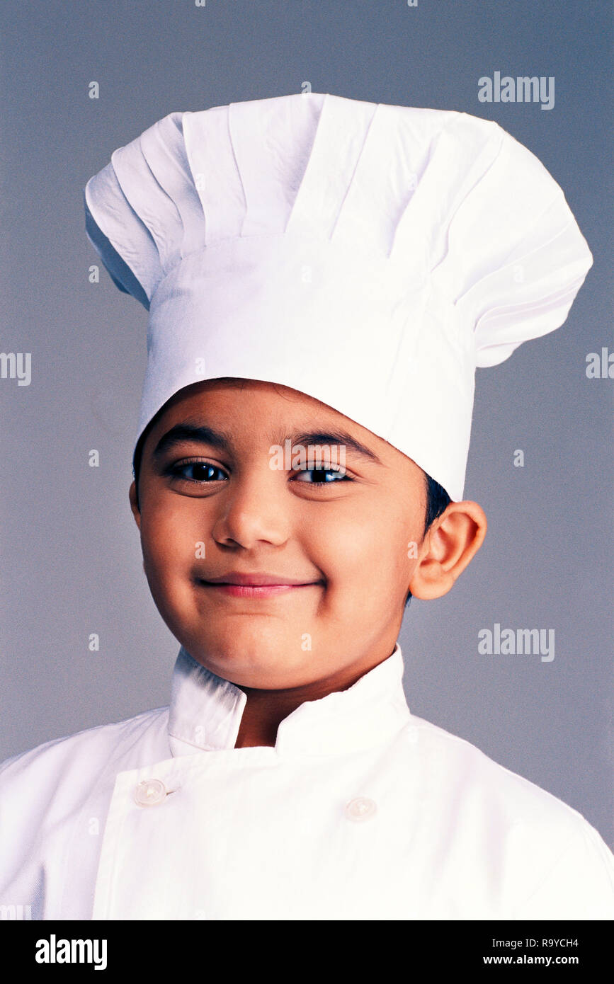 Cooks costume hi-res stock photography and images - Alamy