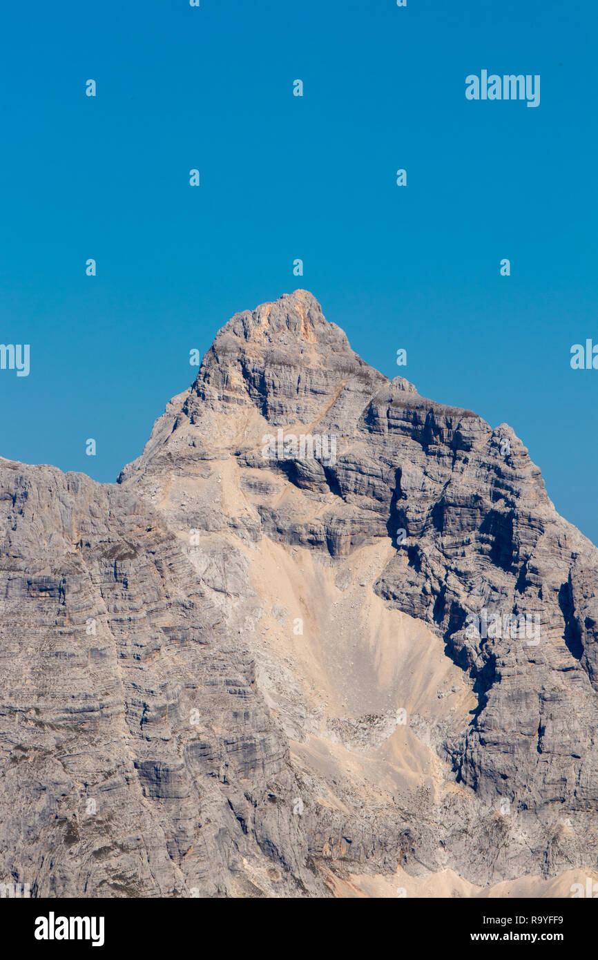 Scree slope, geography hi-res stock photography and images - Alamy