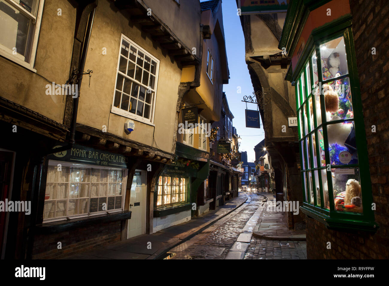 16th medieval europe city hi-res stock photography and images - Alamy