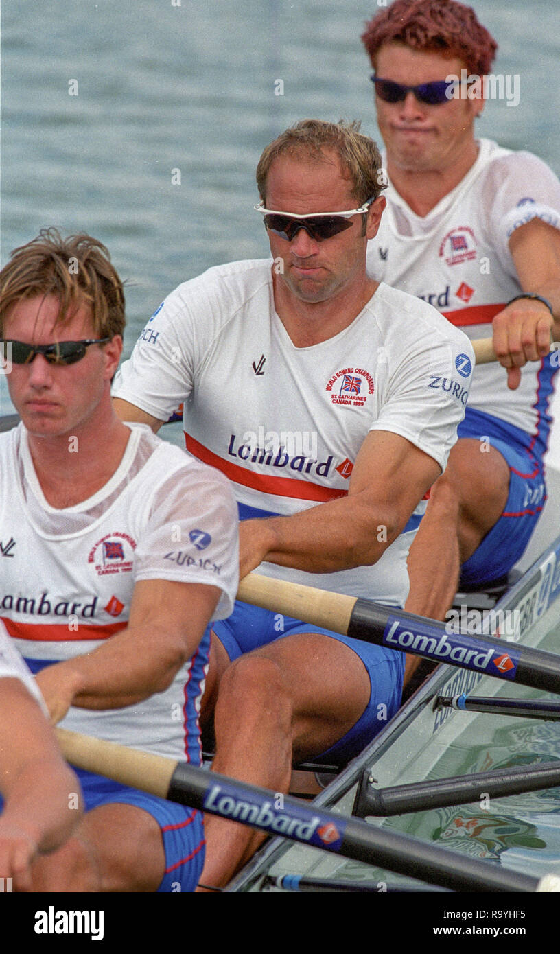 Steve redgrave and bow james cracknell hi-res stock photography and ...