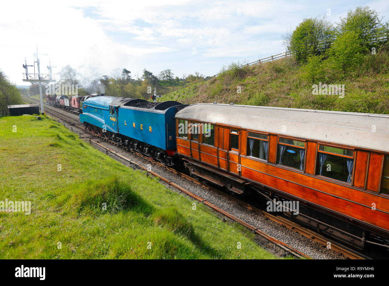 The Bittern Steam Locomotive 4464 on the North Yorkshire Moors Railway ...