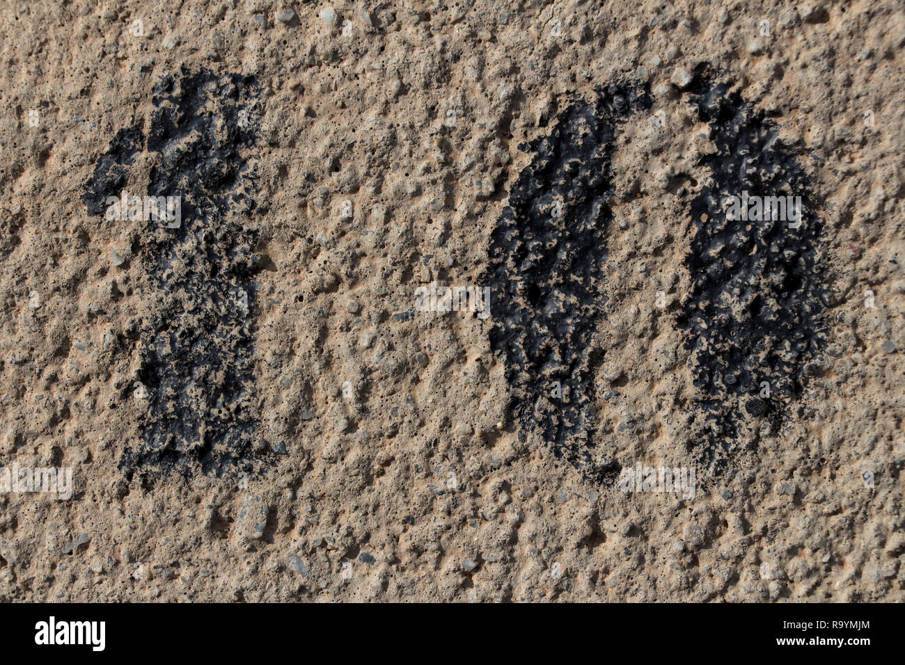 number ten painted stencil on concrete wall, number 10 Stock Photo - Alamy