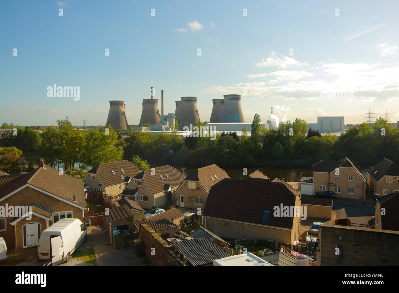 Ferrybridge c power plant hi-res stock photography and images - Alamy