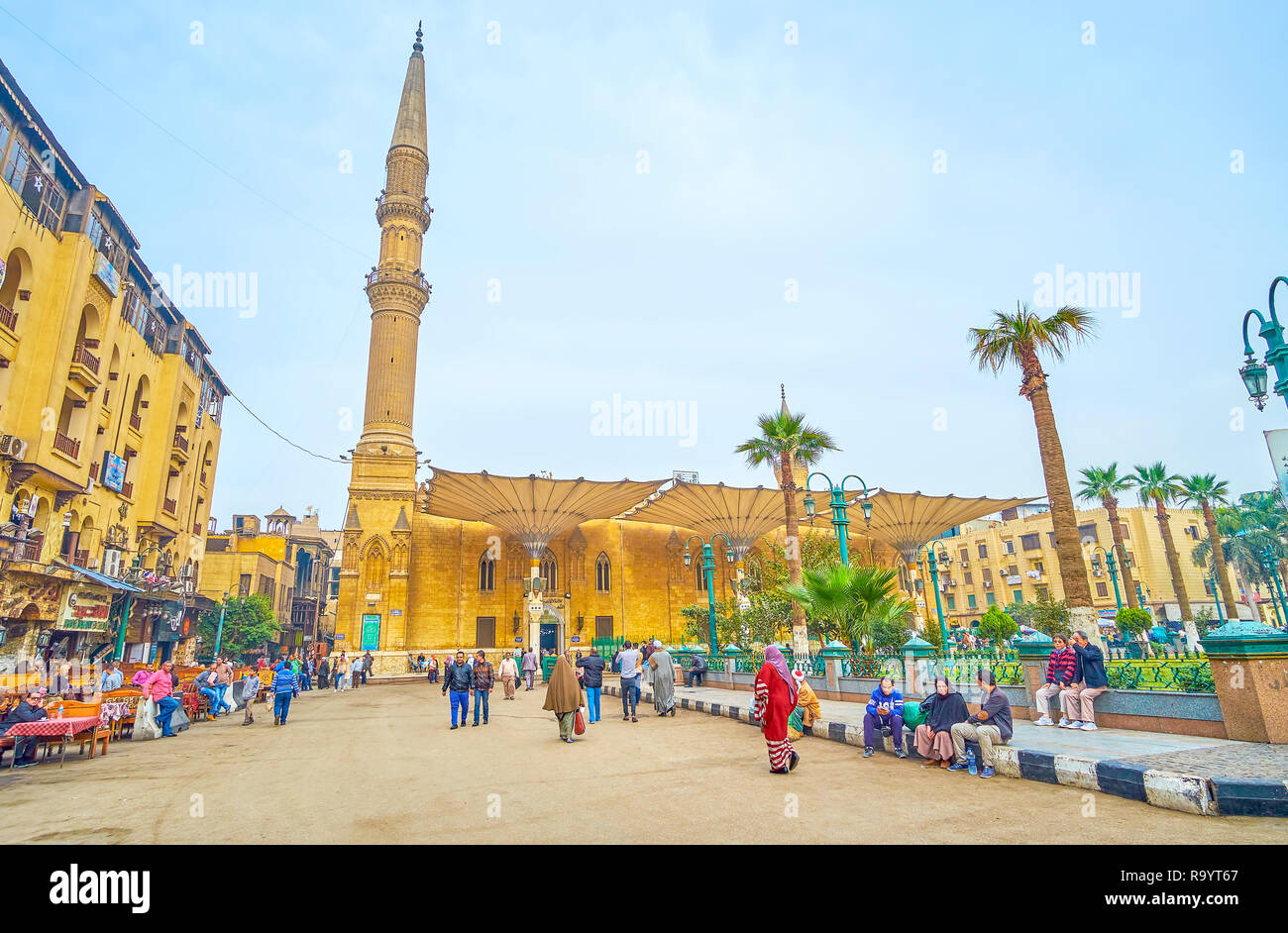 CAIRO, EGYPT - DECEMBER 20, 2017: The wide street leads to Al-Hussein ...