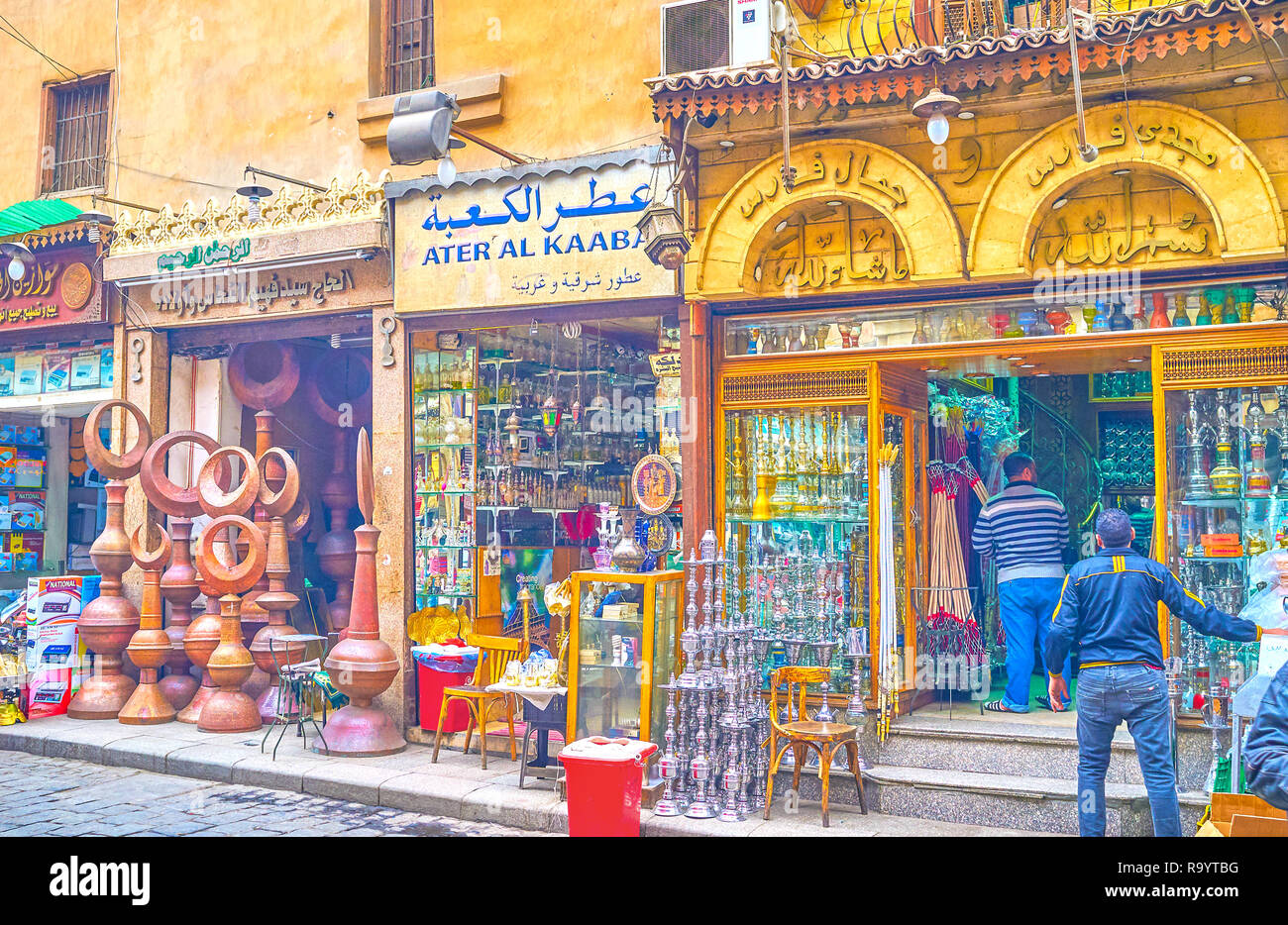 Traditional architecture islamic quarter cairo hi-res stock photography ...