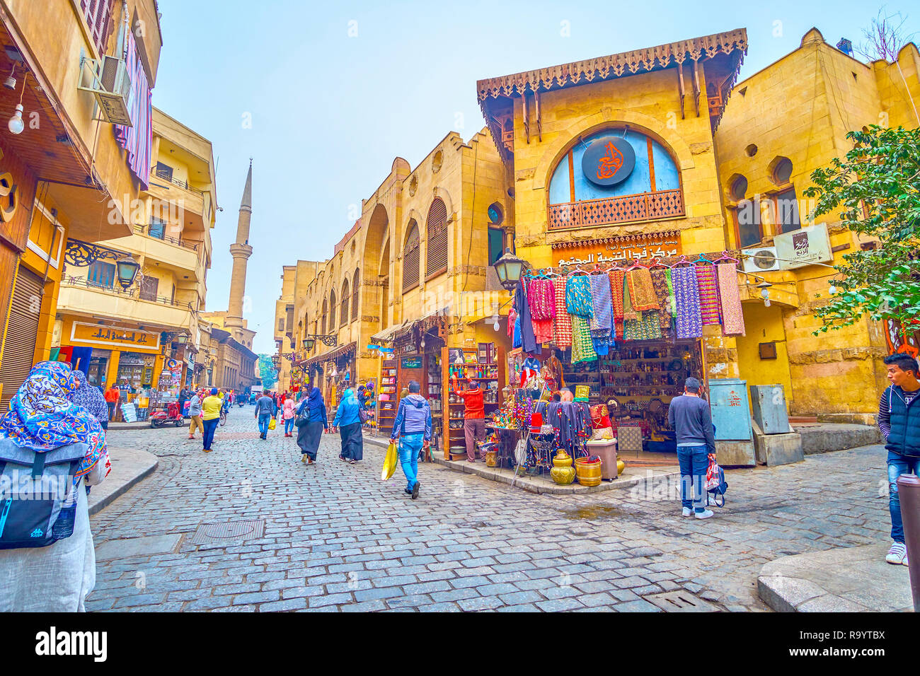 Al muizz street old cairo egypt hi-res stock photography and images - Alamy