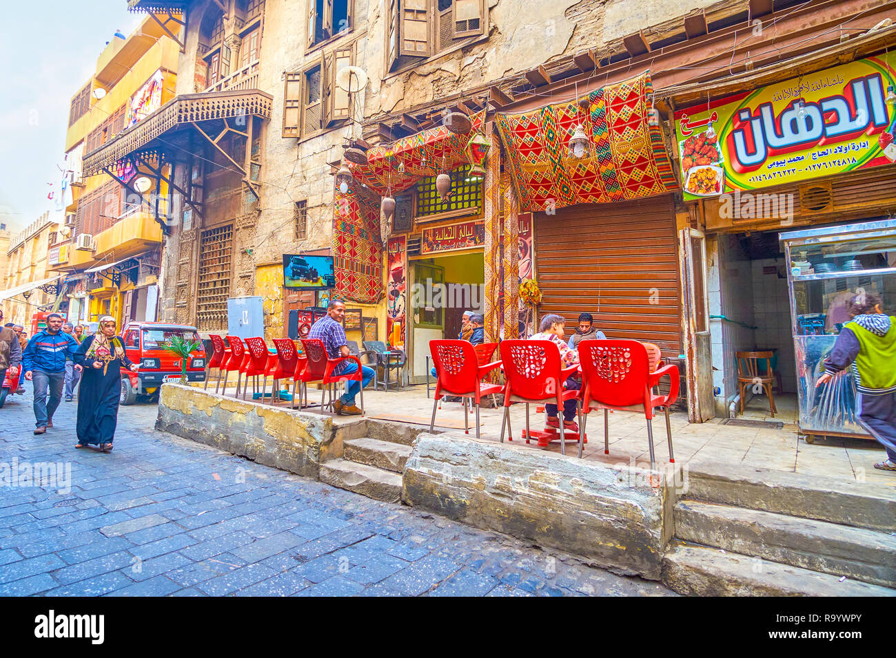 CAIRO, EGYPT - DECEMBER 20, 2017: The street terrace of small teahouse ...