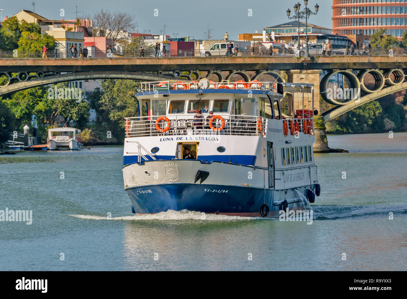 Seville triana boat hi-res stock photography and images - Alamy