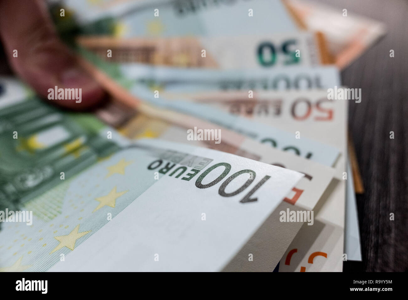 Euro banconote hi-res stock photography and images - Alamy
