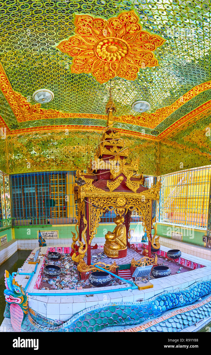 Nat worship hi-res stock photography and images - Alamy