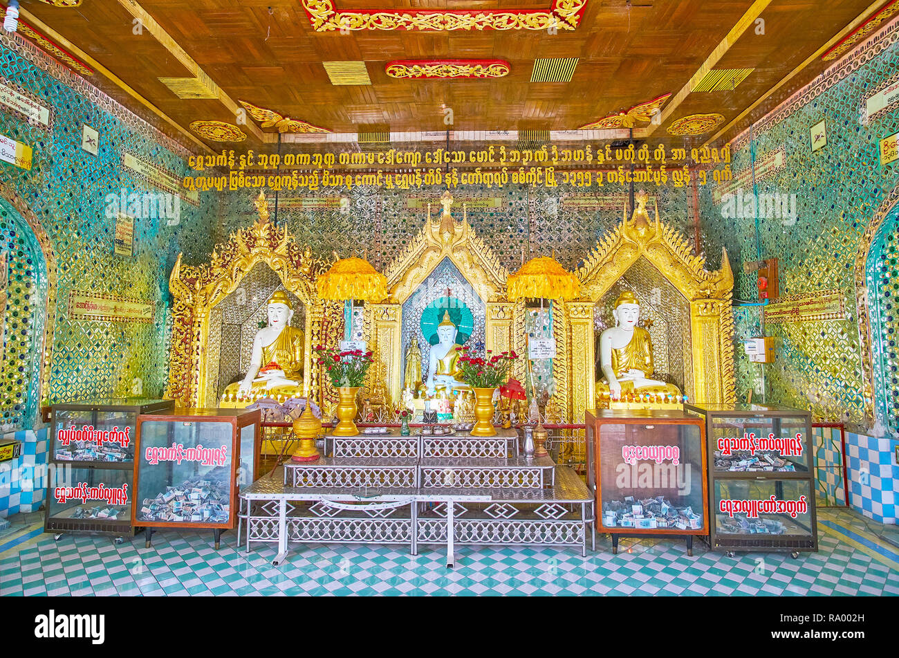 Golden altar mandalay hi-res stock photography and images - Alamy