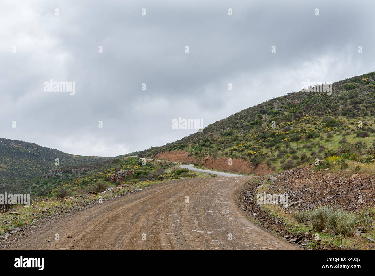 Hoek Se Berg Pass on the road between Wupperthal and Clanwilliam in the ...