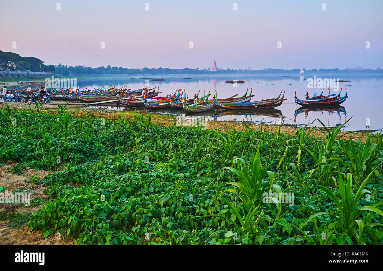 Myanmar port china hi-res stock photography and images - Alamy