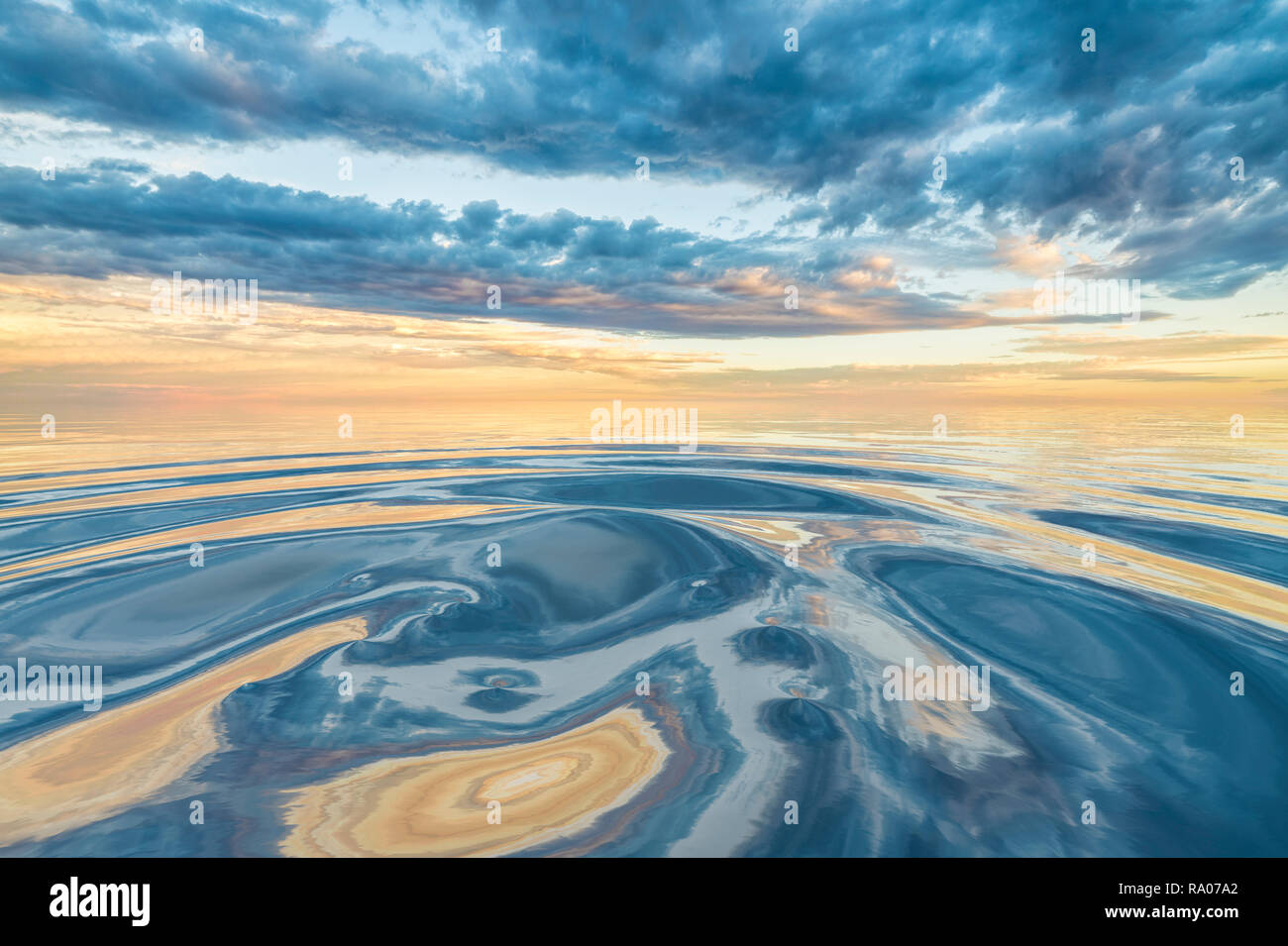 Pulse ripple hi-res stock photography and images - Alamy