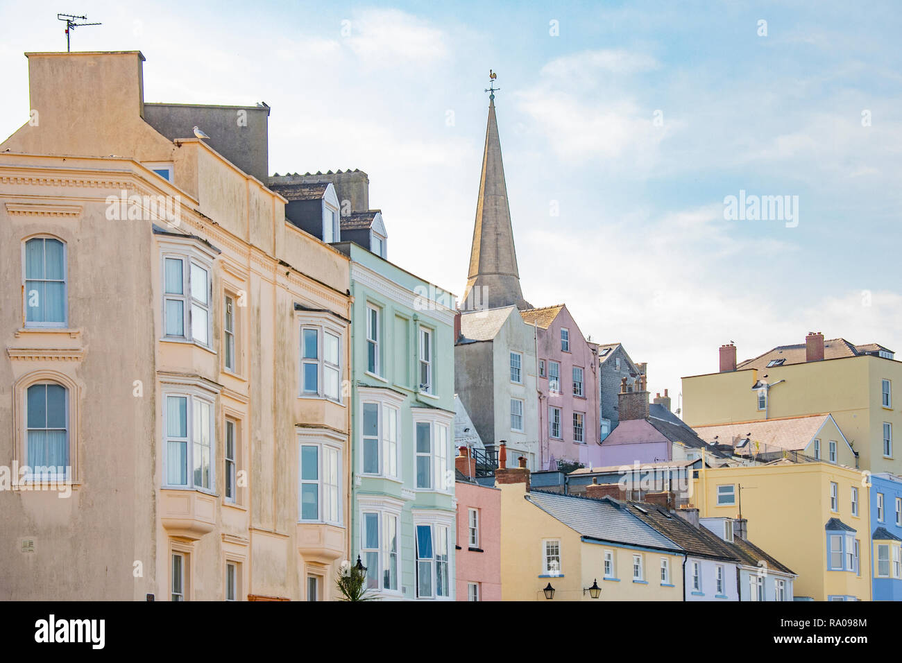 Tenby town streets hi-res stock photography and images - Alamy