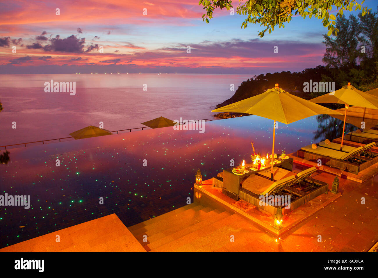 Luxury dinner setting hi-res stock photography and images - Alamy