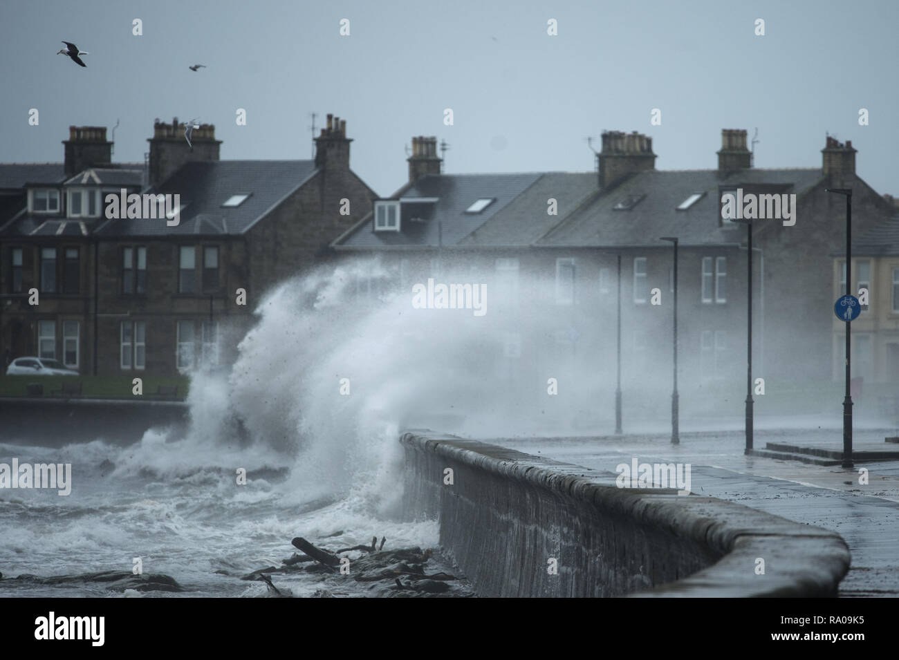 Troon experiences a yellow Met weather warning for high winds and rain ...