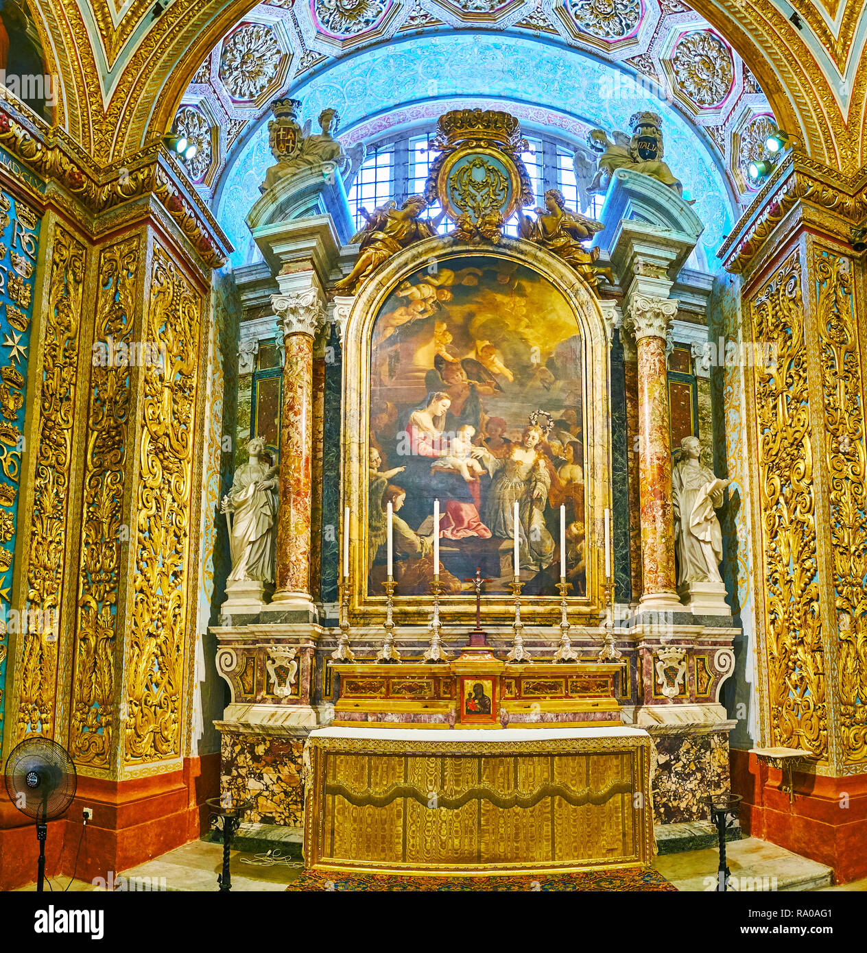 John co cathedral valletta langue hi-res stock photography and images ...