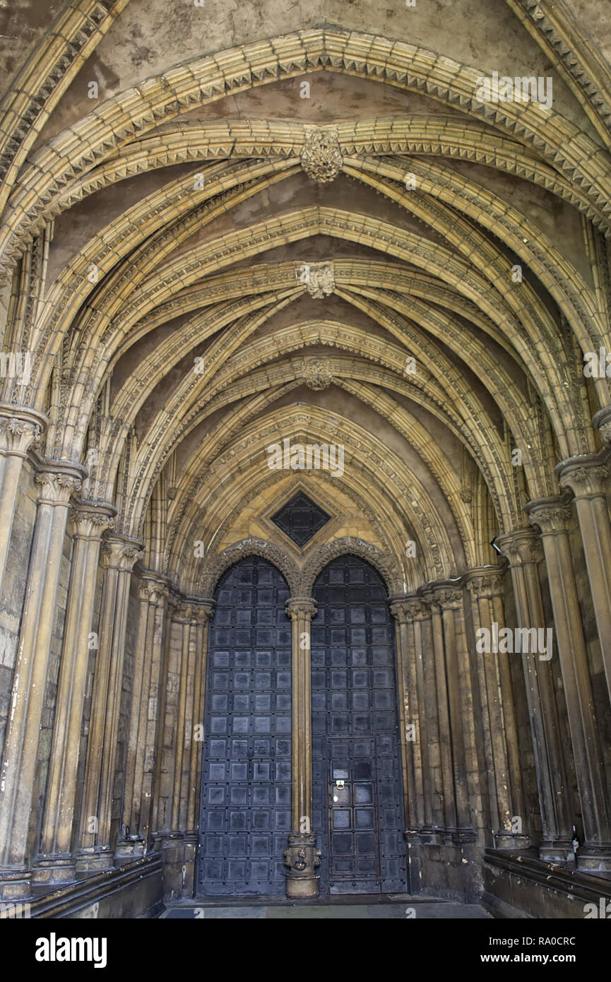 Outside of the stunning Lincoln cathedral Stock Photo - Alamy