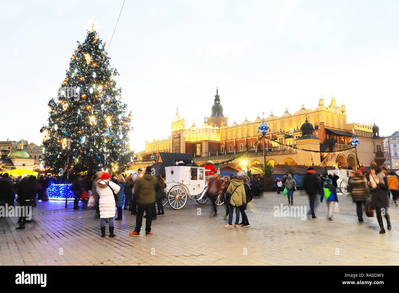 Krakow poland christmas tree hi-res stock photography and images - Alamy