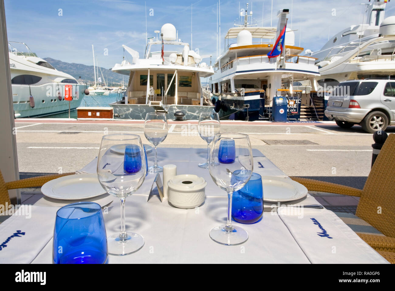 Puerto Jose Banus High Resolution Stock Photography and Images - Alamy