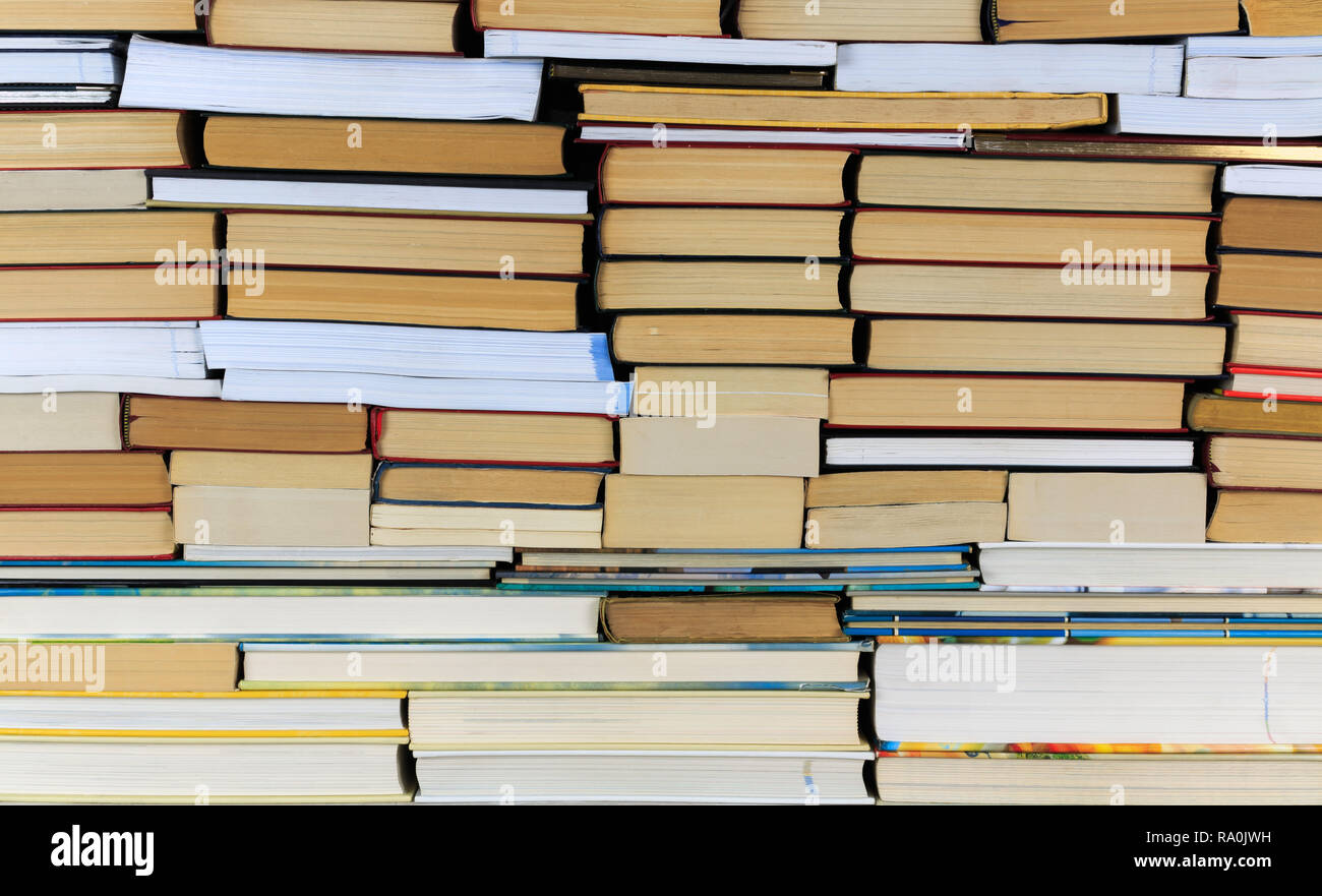 Stacks of old books hi-res stock photography and images - Alamy