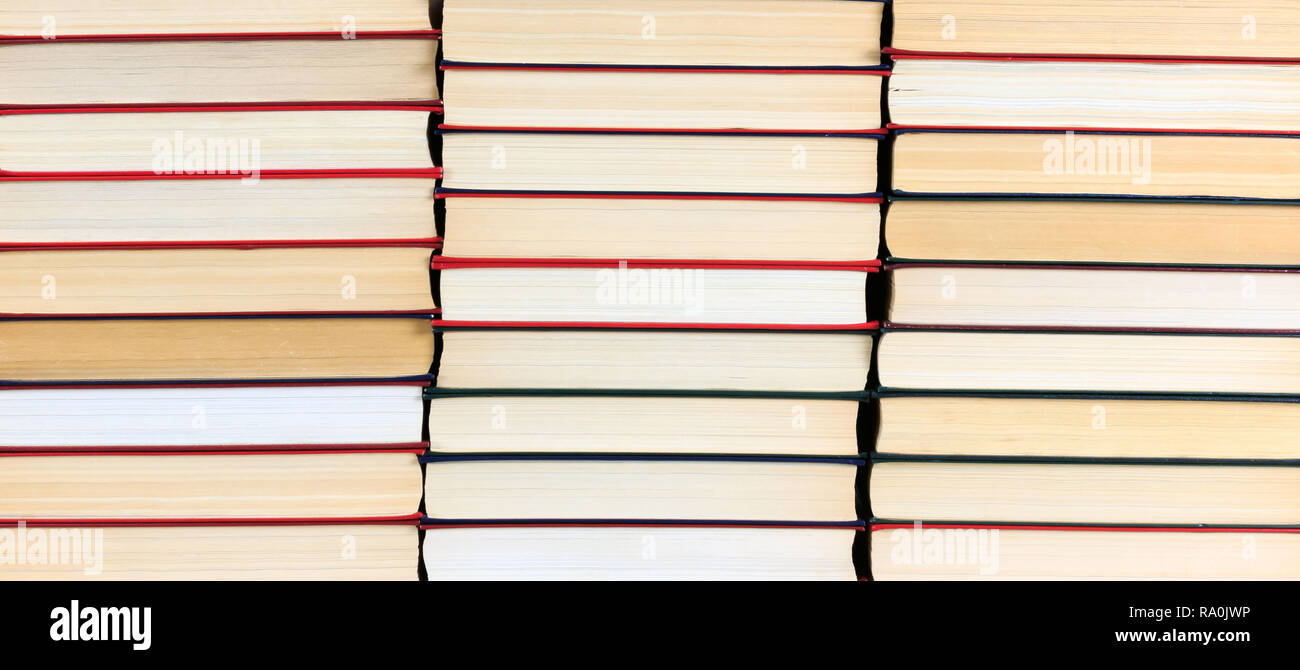 University library stacks reference hi-res stock photography and images ...