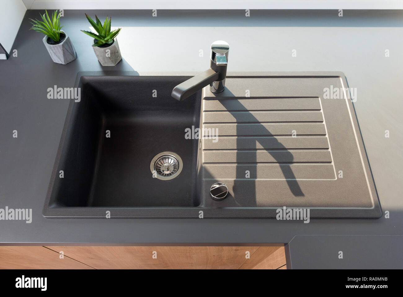 Chest drain hi-res stock photography and images - Alamy