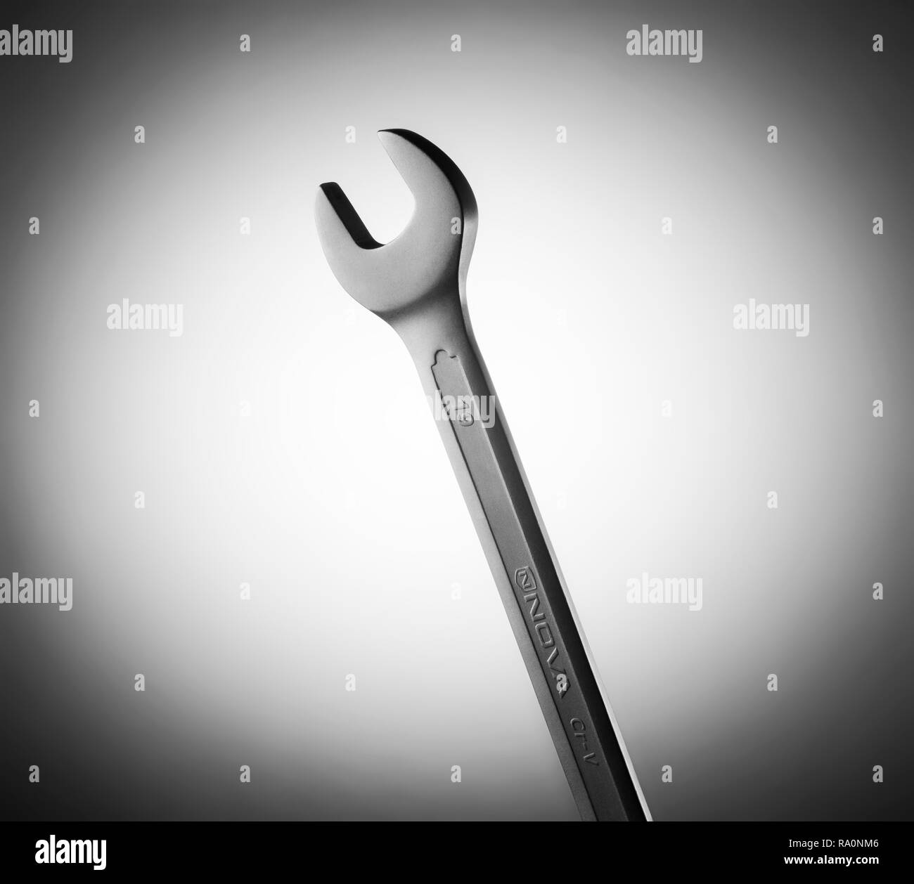 Ecommerce tools hi-res stock photography and images - Alamy