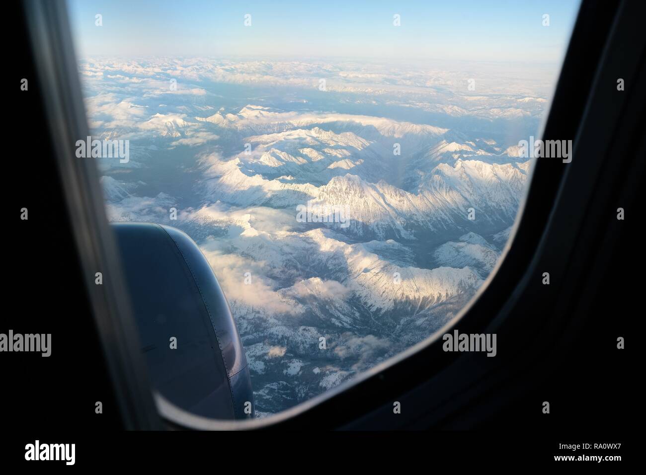Airplane window frame hi-res stock photography and images - Alamy
