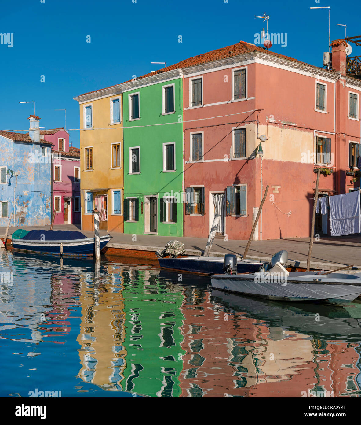 Italian buildings hi-res stock photography and images - Alamy